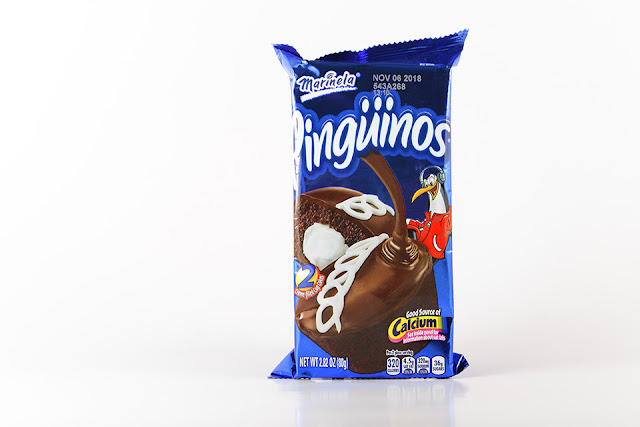 Diary of a Sweets Fiend: #52 - Marinela Pingüinos