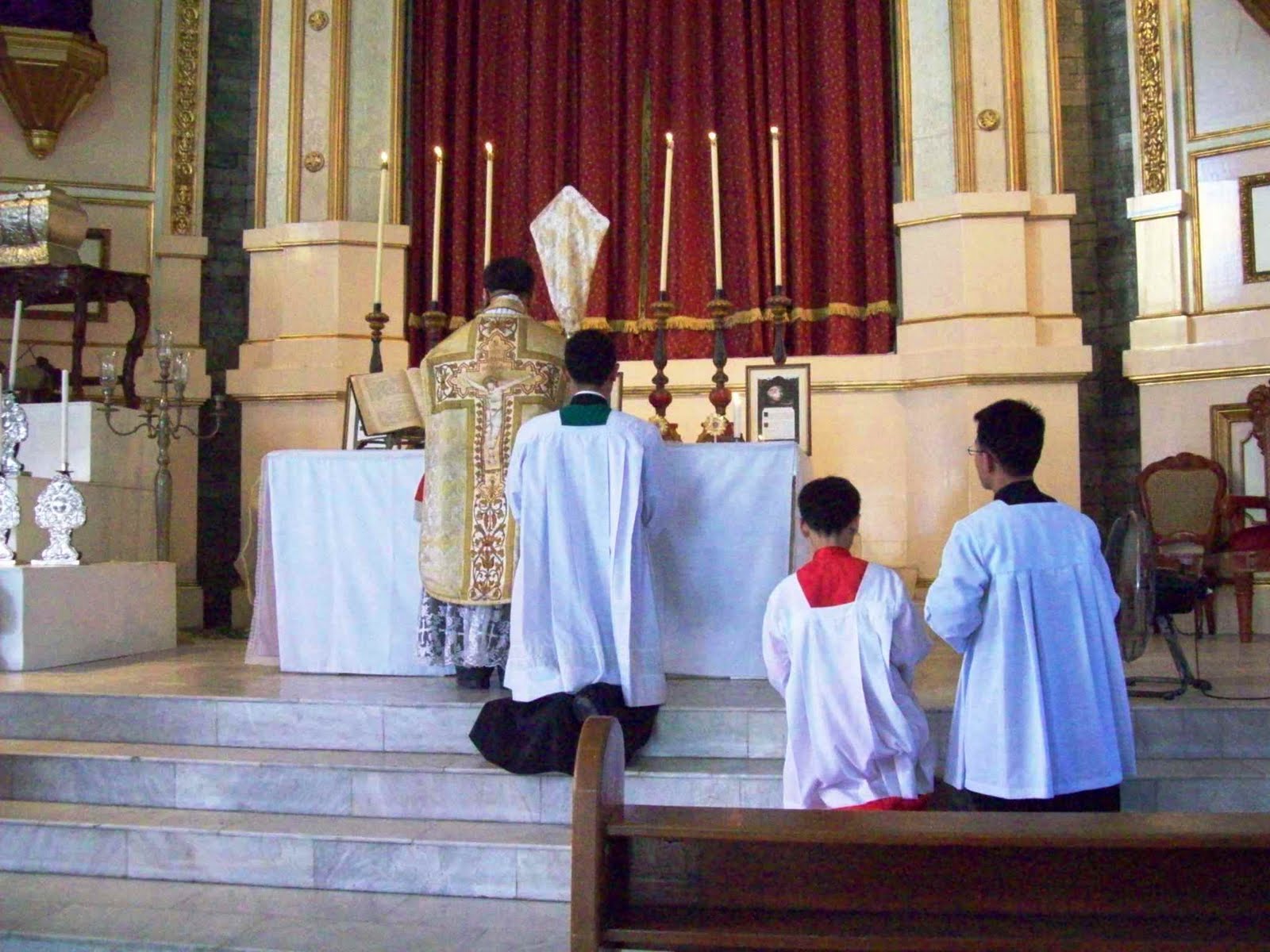 Traditional Roman Catholic Philippines: Maundy Thursday Rites According ...