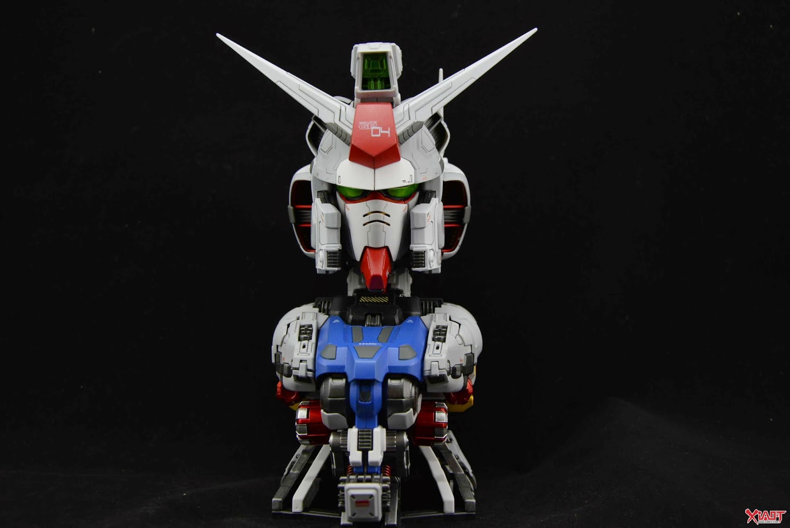 GUNDAM GUY: 1/20 Scale Gnndam GP04 Bust - Painted Build