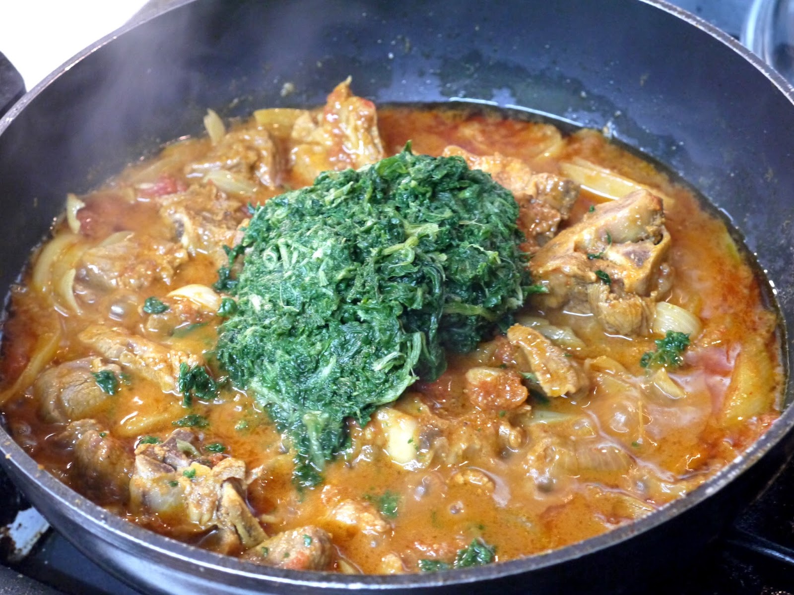 This Muslim Girl Bakes: Lamb Spinach Curry - Gosht Palak.