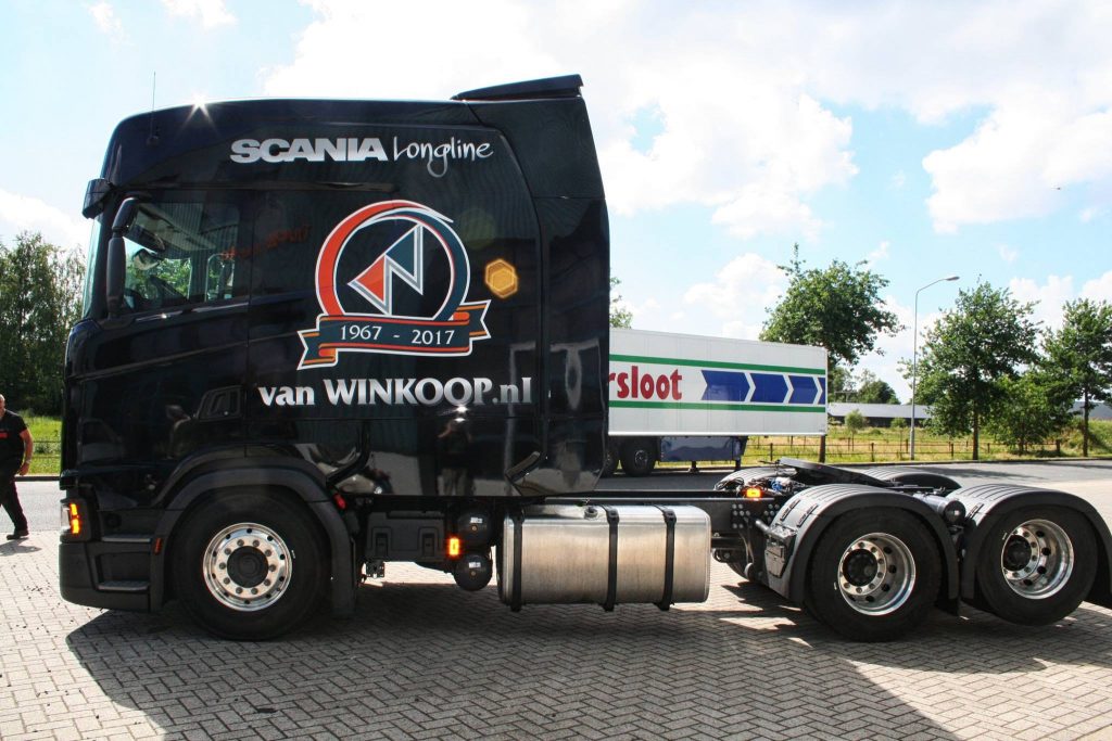 DIECIOCHO RUEDAS: NUEVO SCANIA # S #... LONGLINE… DE VAN WINKOOP….