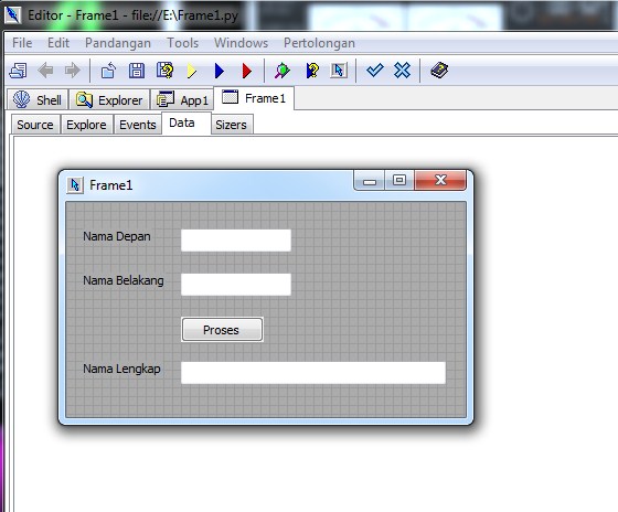 Tampil Nama di Textctrl - Boa Constructor | Belajar Python di Blog 7