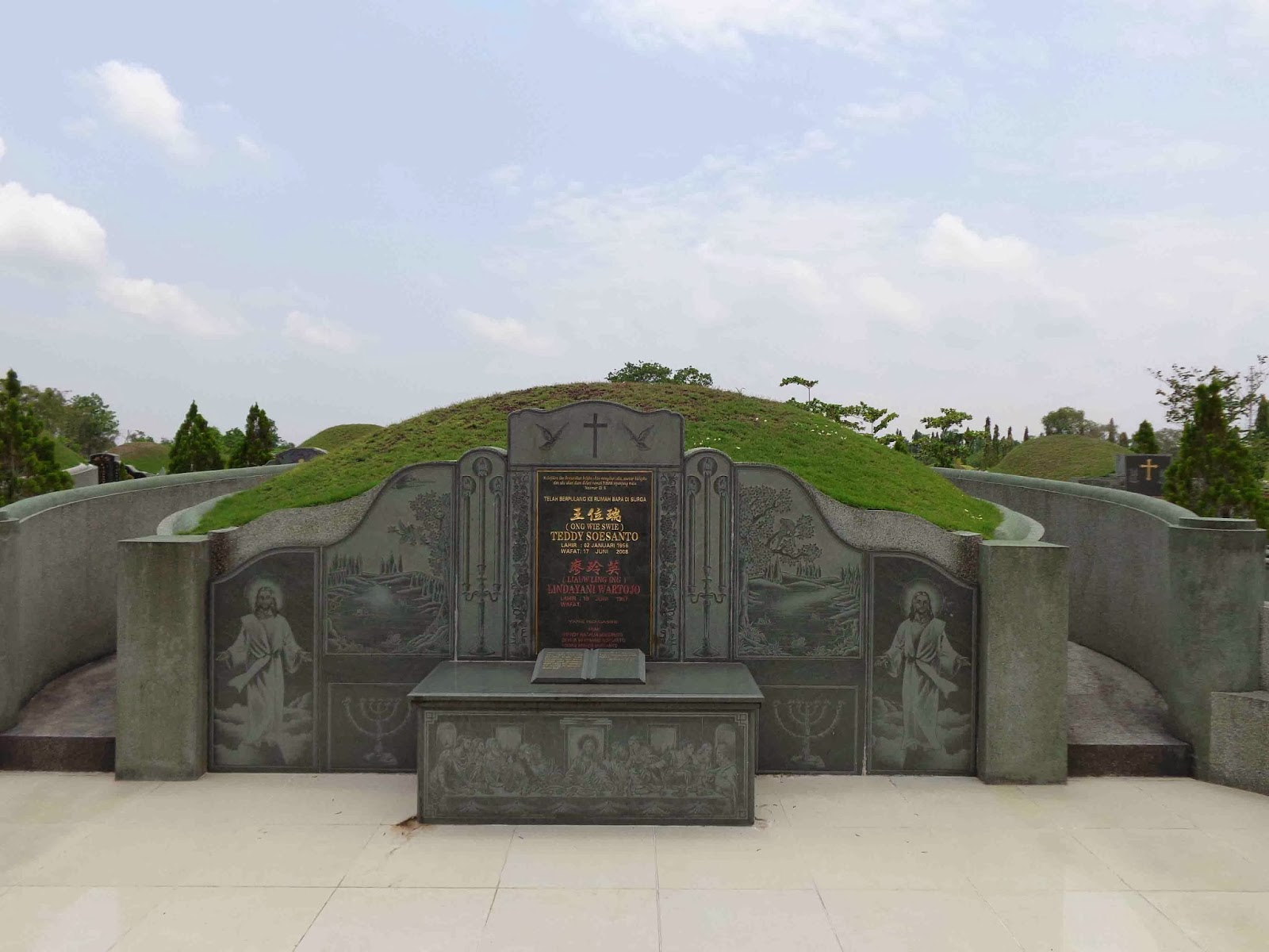 Jªb Tªk Hªi Jªªn, Livε Whilε Wε'rε YǒunG ☺☺☺: Kuburan Cina / Kristen ...