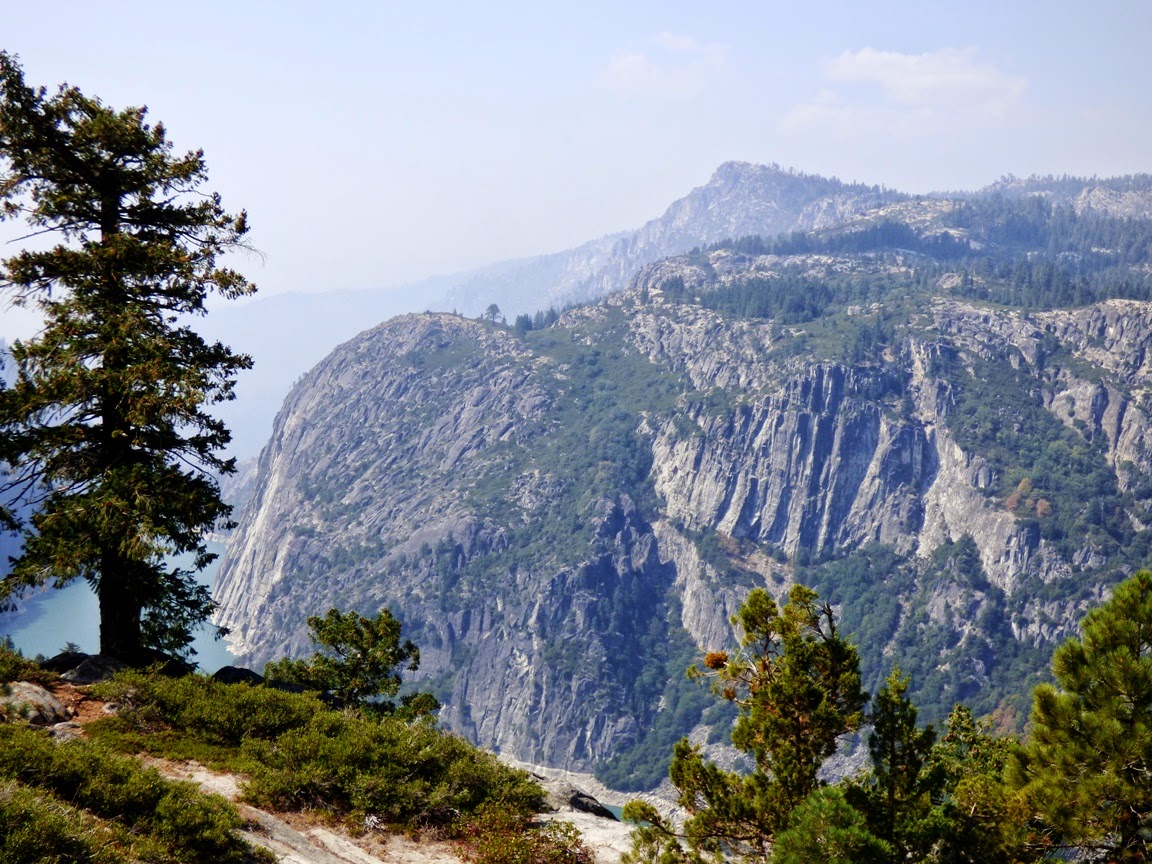Geotripper: The Sierra Beyond Yosemite: Donnell Vista and Sonora Pass