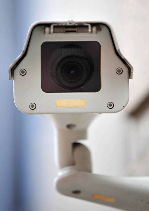 Write. Wrote. Written.: The Camera - A Brief Early History of Closed ...