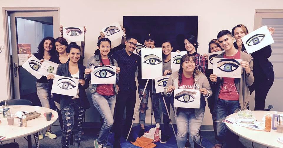 D'Mart Institute Main Campus Library: Contáctanos