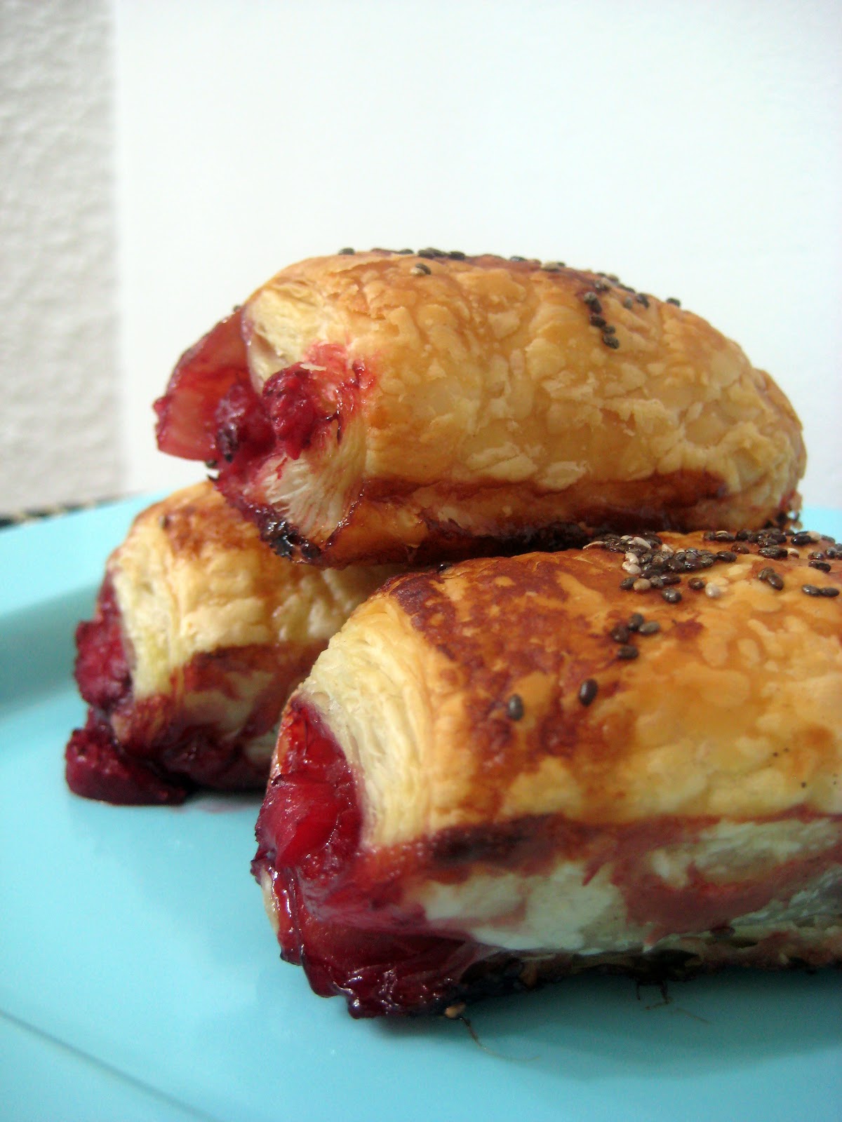 FRIVOLIDADES SALADAS Y DULCES