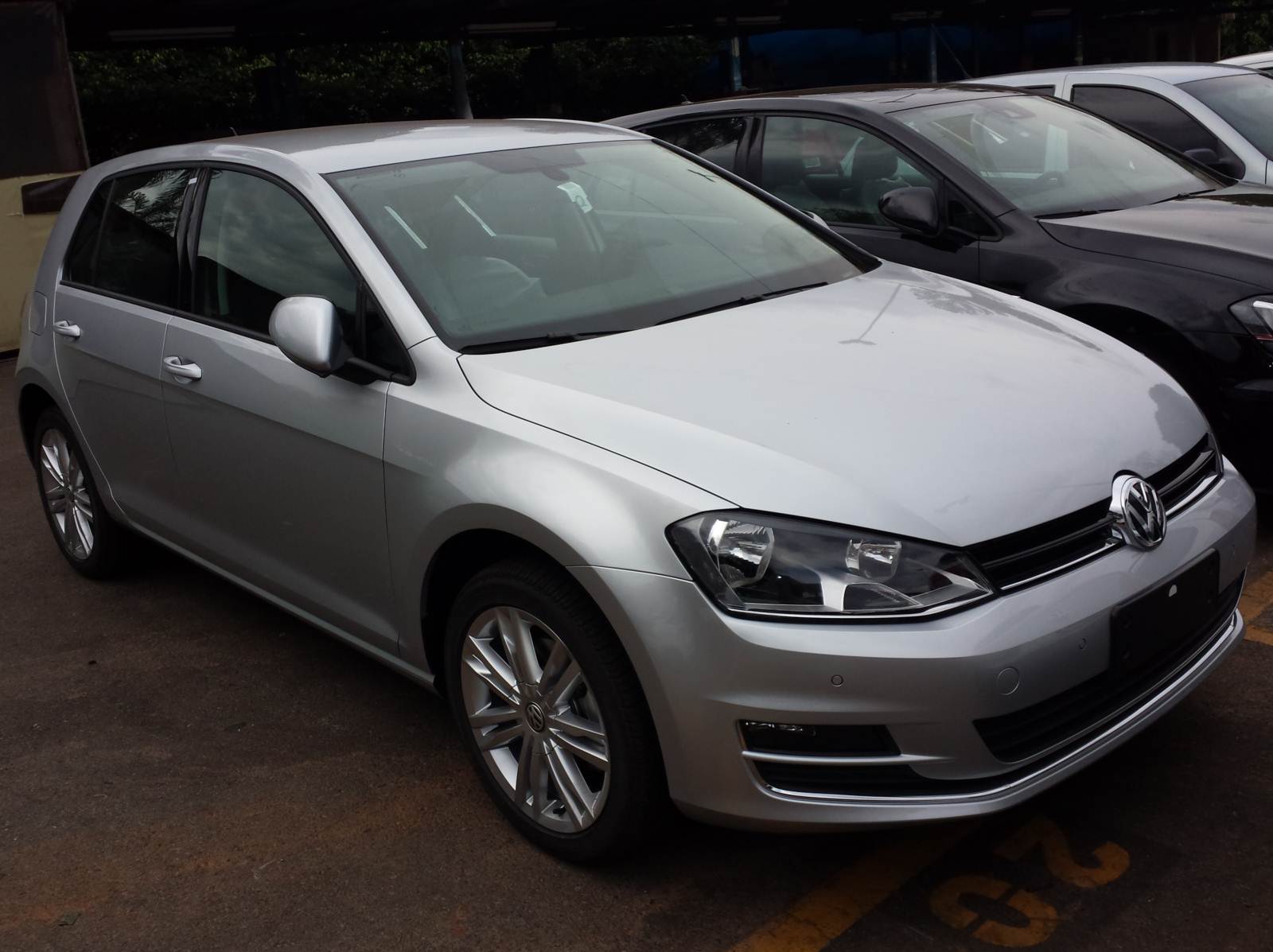 VW Golf Highline DSG: preço, consumo e performance