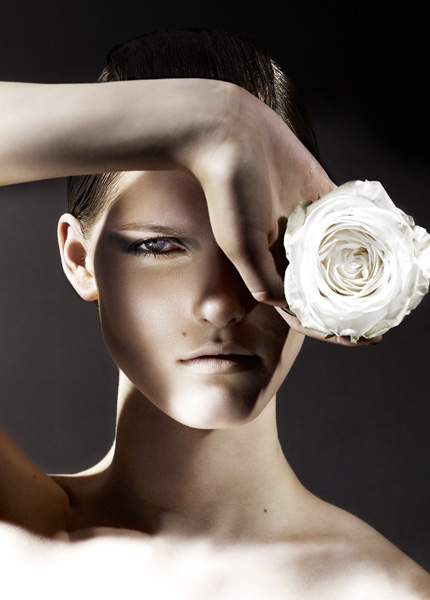 ELITE MODEL MANAGEMENT TORONTO : Erin Macdonald in Tokyo