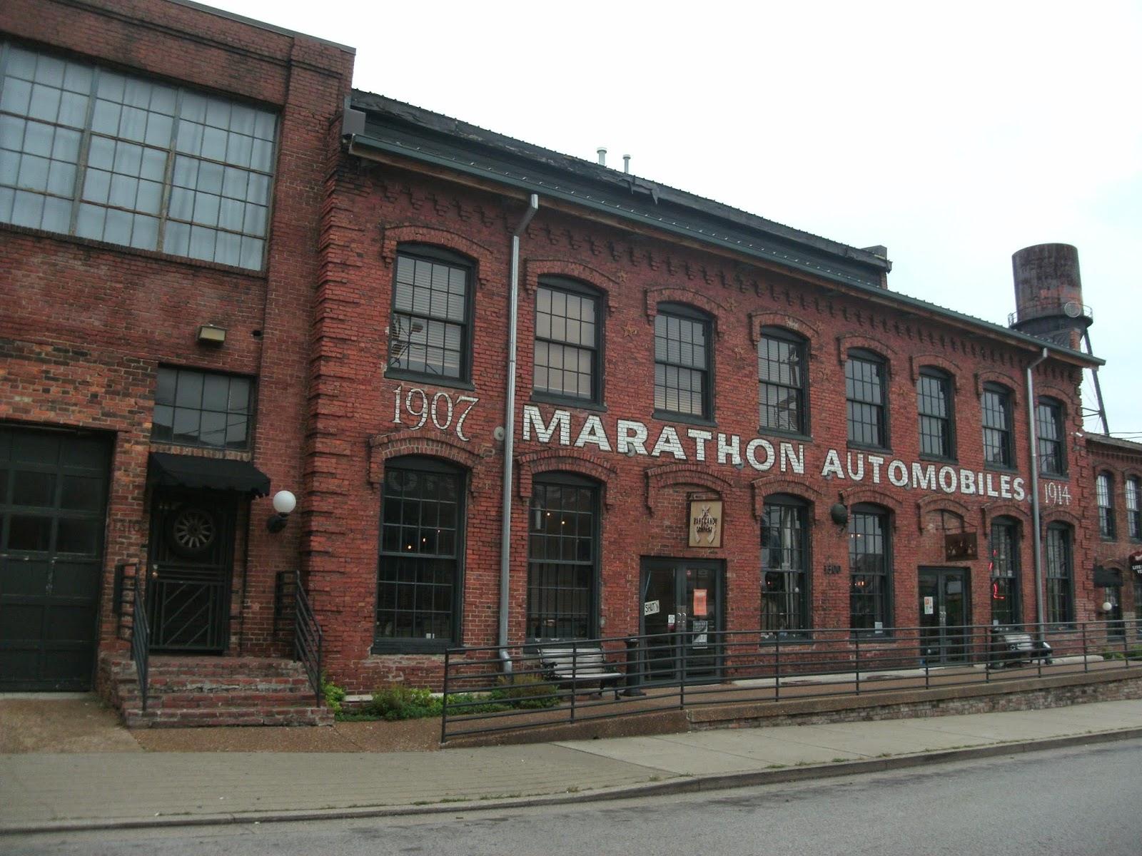 CARHUNTER : MARATHON MOTOR WORKS SURVIVES IN NASHVILLE