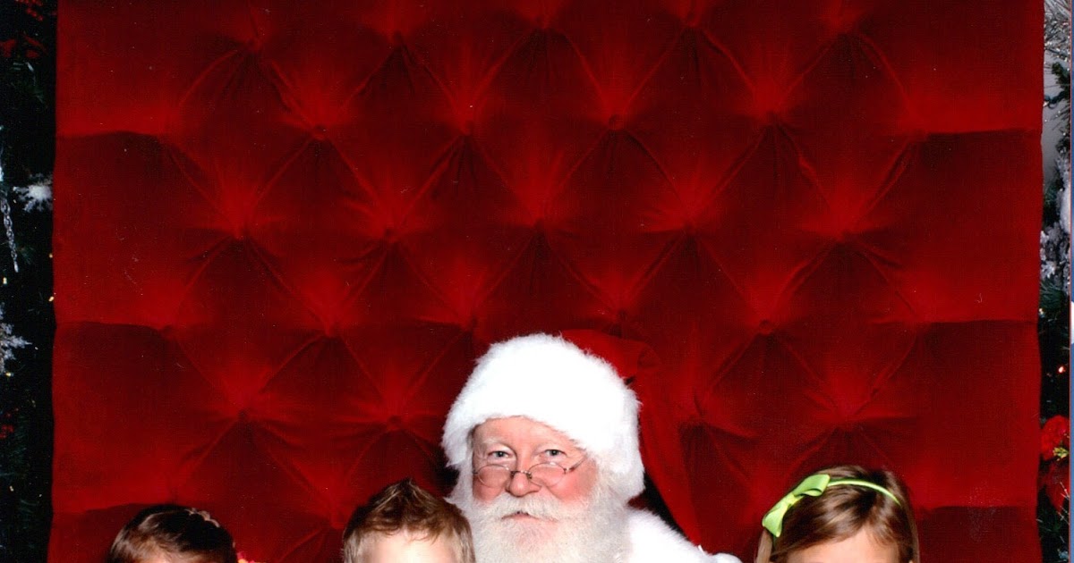 Keeping Up With The Joneses: SANTA...We Know Him!