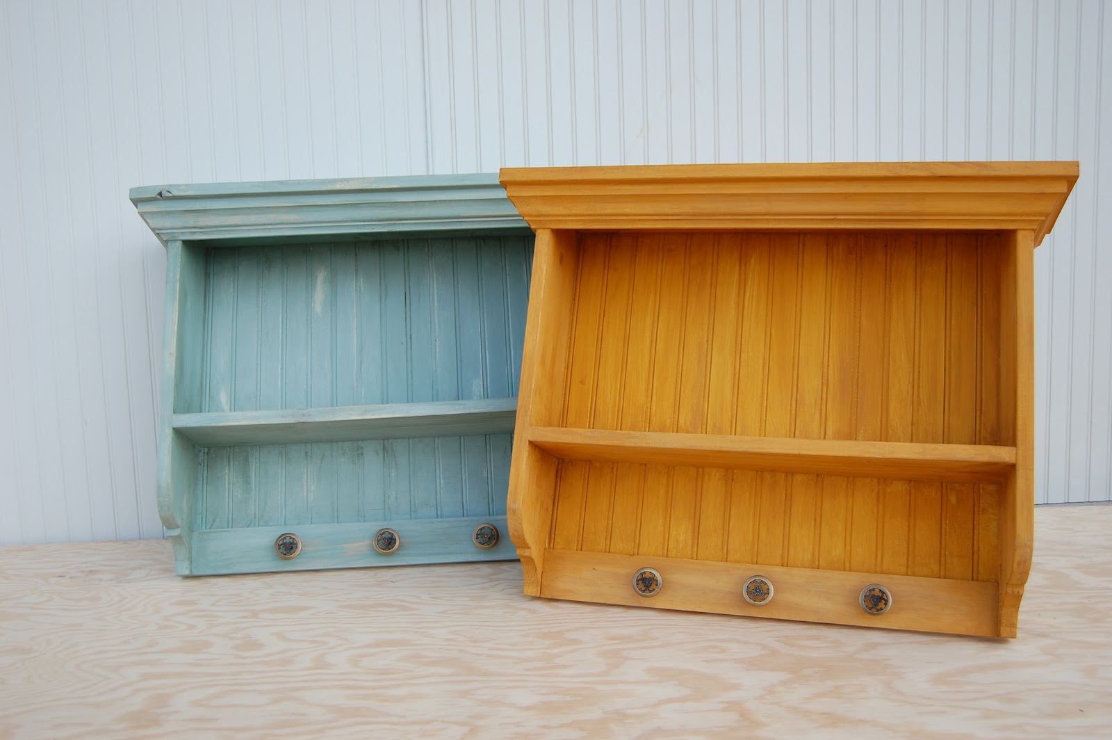 Fuhriman Finds & Firsts: Cute Wall Shelves