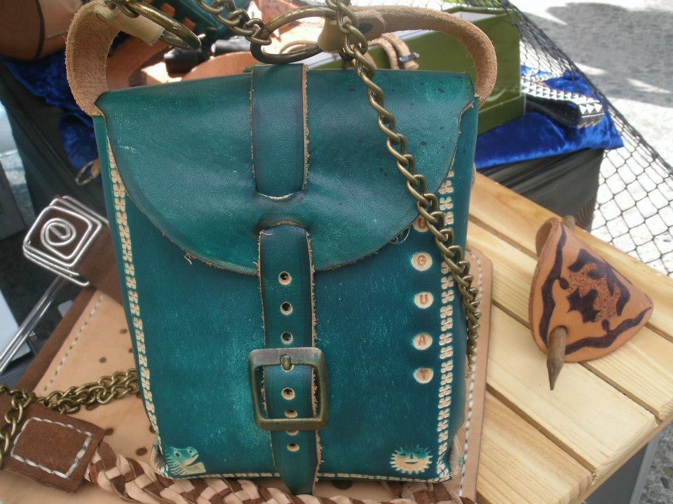 ARTESANIA URUGUAYA: Desde Uruguay al mundo con las artesanías en cuero