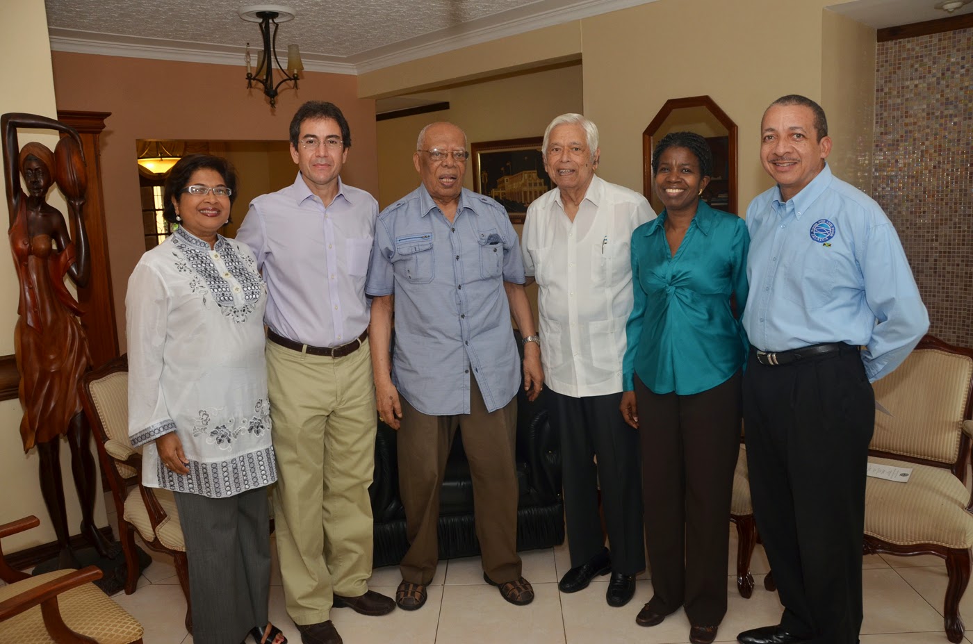 Lowrie-Chin Post: Most Hon Sir Howard Cooke honoured by Food for the Poor