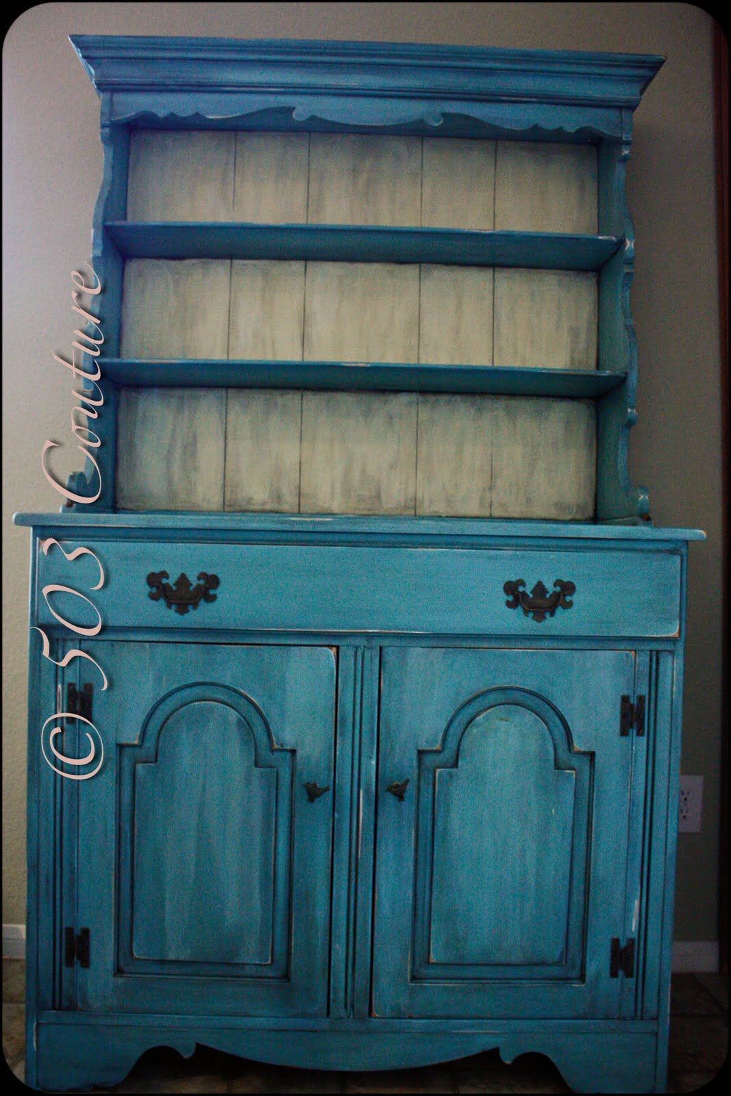 503 Couture: Hutch Repurposed!