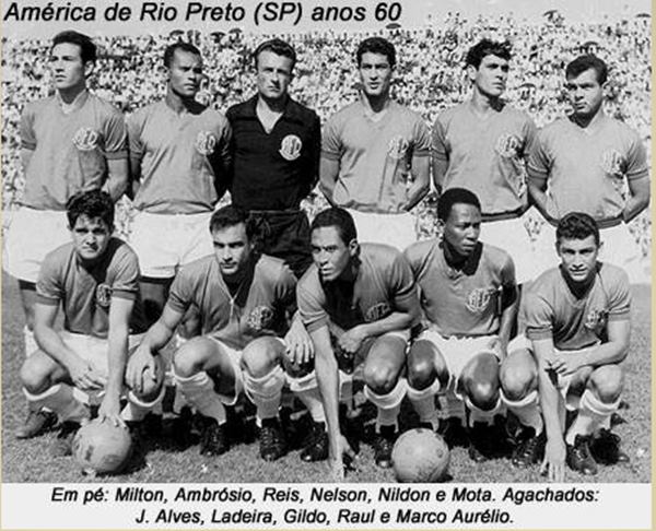 ANOTANDO FÚTBOL *: AMÉRICA DE SAO JOSÉ DE RIO PRETO