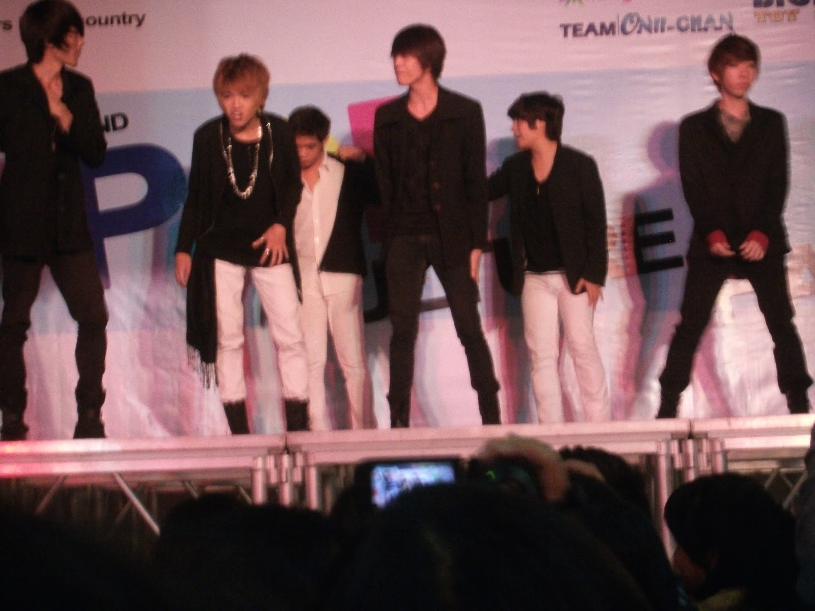 Otaku and Fandom jinsei!: POP Culture Fair 2012 (JPOP/KPOP)