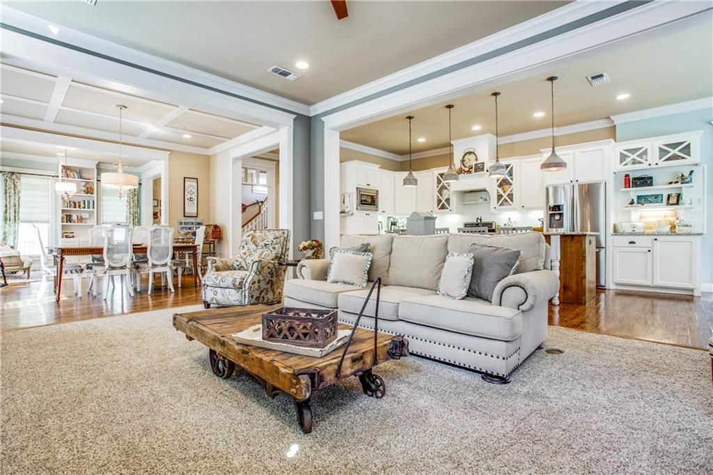 Hospitable Pursuits: A New Craftsman Farmhouse-A Fun Home Tour