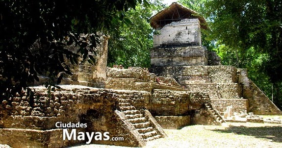 Sitios Arqueológicos de Petén: IXLU