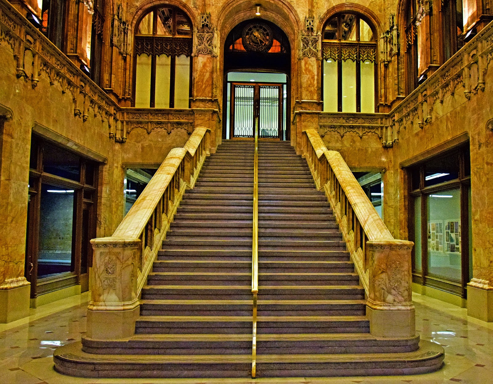 ARCHITECTURAL TILES, GLASS AND ORNAMENTATION IN NEW YORK: The Woolworth ...