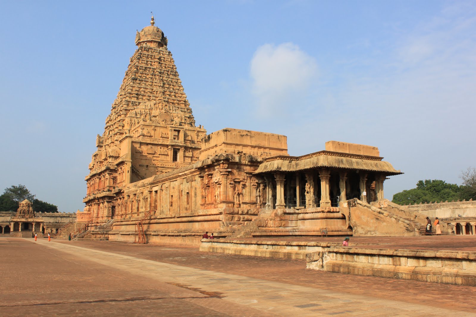 fourteen myths of 1000 year old Big temple of Thanjavur, India