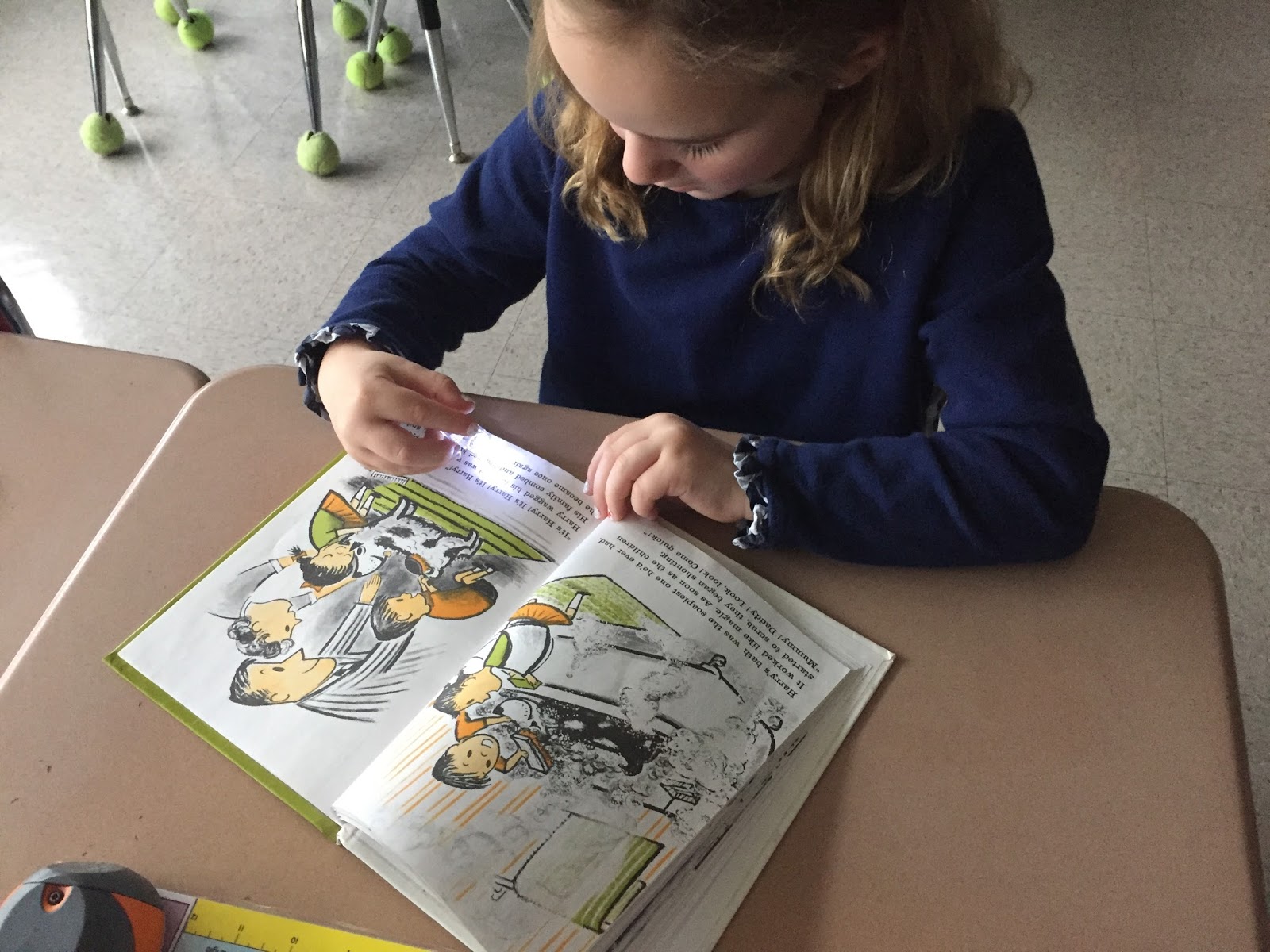 Essex Elementary School Principal's Blog: Flashlight reading in first ...