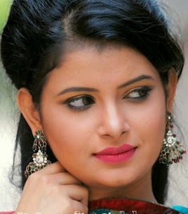 Image Collection: Model Faria