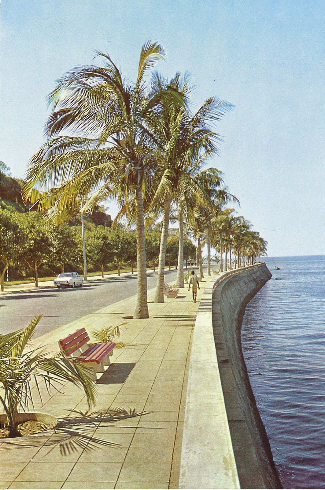 Construção da marginal de Maputo - de 1910 aos tempos recentes (1/2)