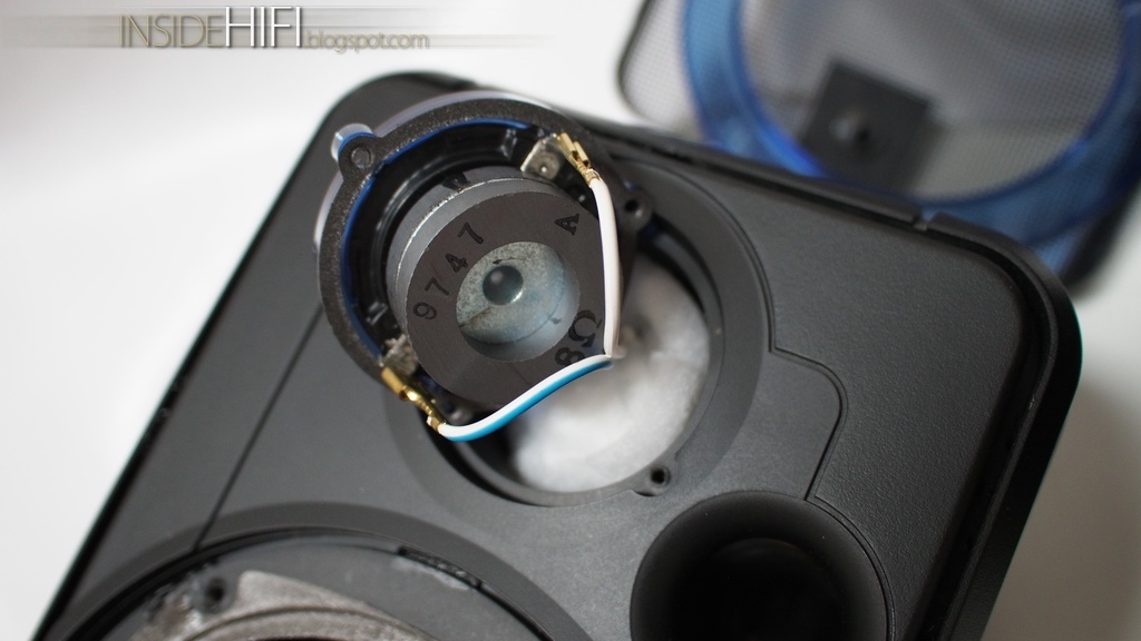 Inside Hi-Fi: JBL CM42