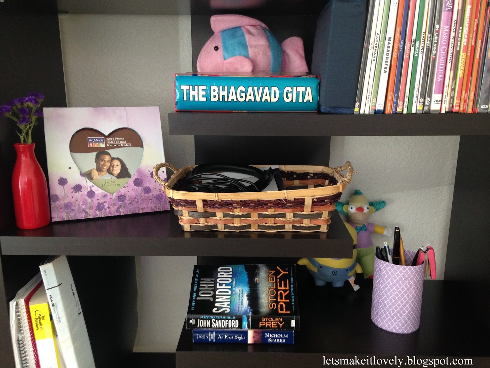 Let's make it lovely: Colorful Photo frame to match your decor