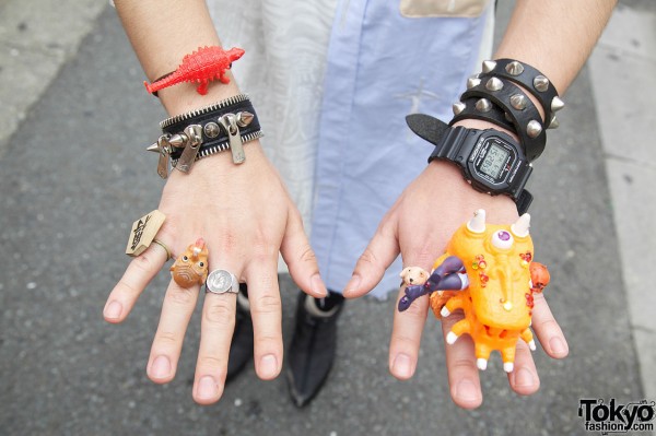 My Secret Agent Lover Man: STREET STYLE: RINGS