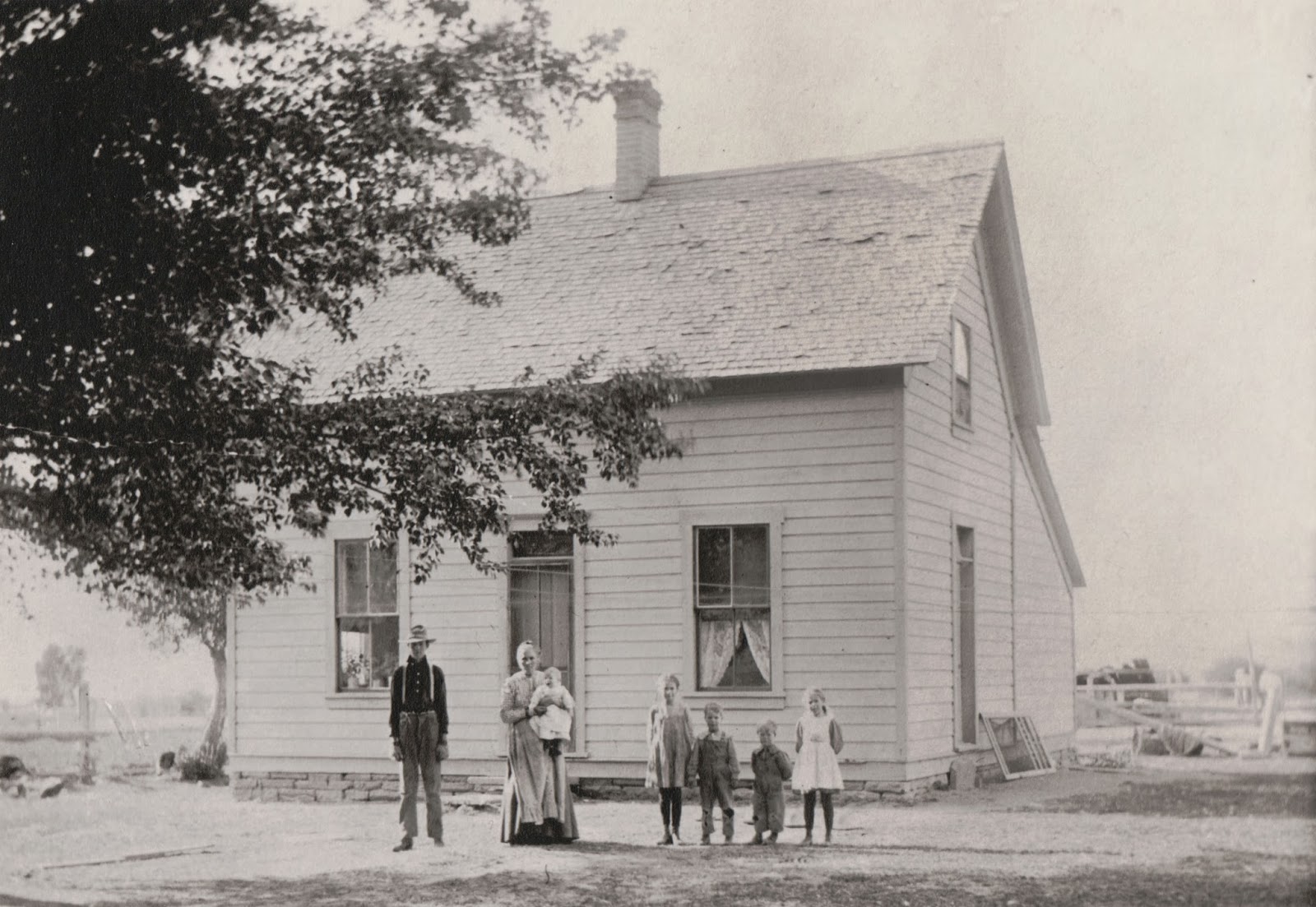 Rodney and Emeline Mahoney: Sweat family photos