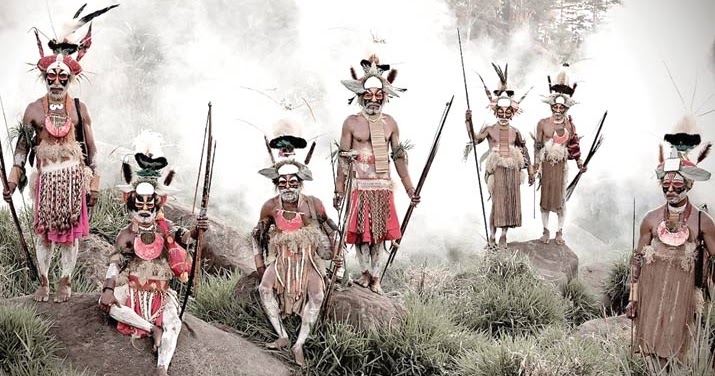 Mengenal Suku Sentinel yang Tak Ragu Memanah Orang Asing