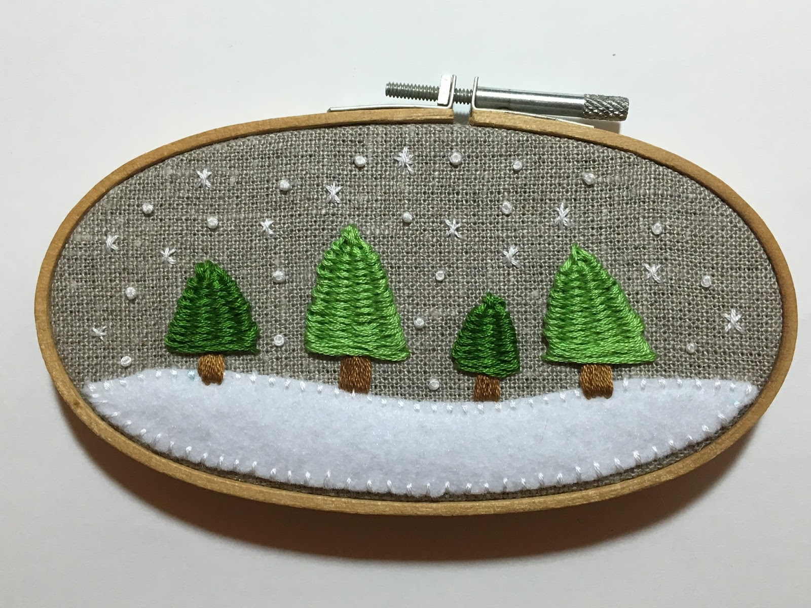 feeling stitchy: MooshieStitch Monday: Winter Woven Trees
