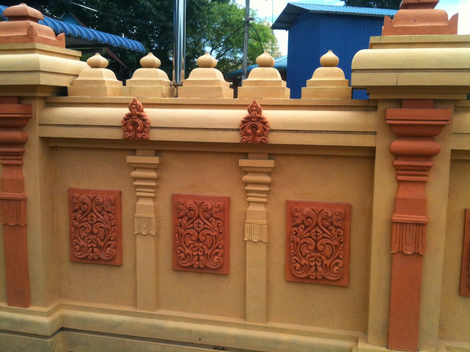 There's more to life: Sri Maran Marathandavar Temple, Maran