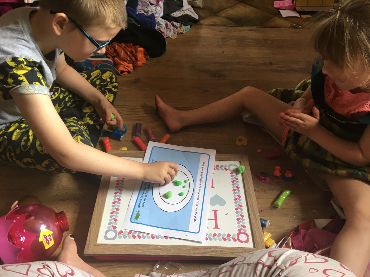 Learning without knowing ft. Twinkl - Mumma And Her Monsters