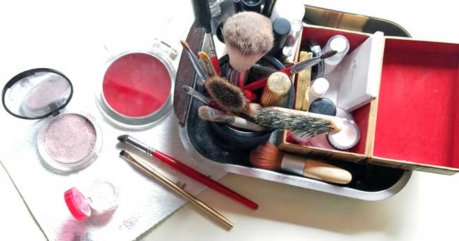 The Positive Side of Portable Make-up