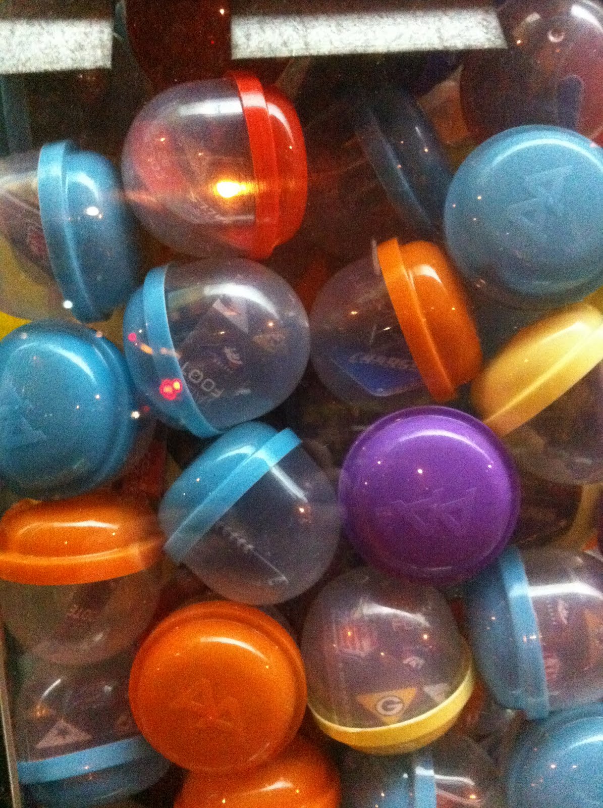 WHY MAKE THIS?: Dinosaurs Love Vending Machines!