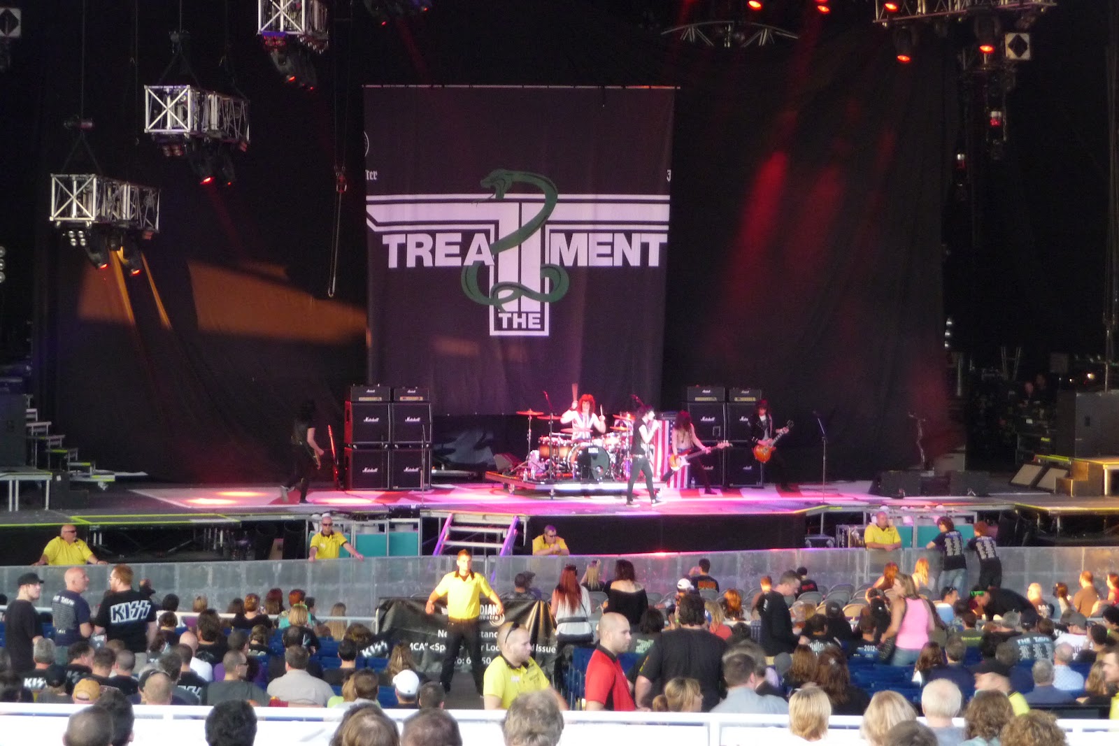 "The Tour" rocks Toronto - Wally's Story Decibel Geek - Hard Rock and ...