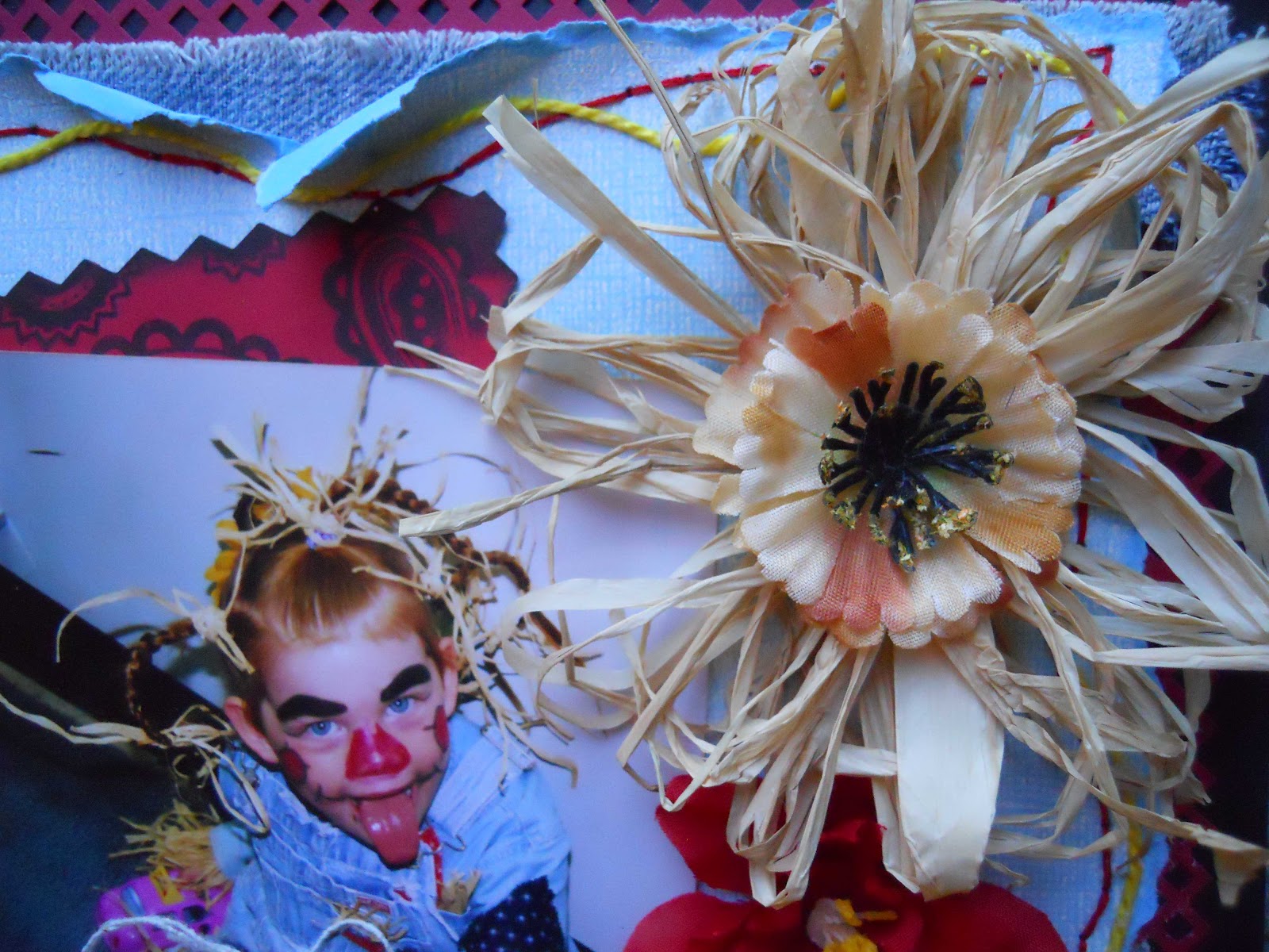 Drea's Scraps of Inspiration: Raffia Flower Tutorial