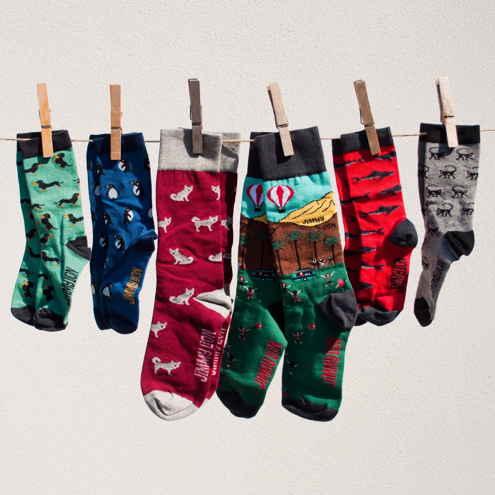 IL CALZINO: UN ACCESSORIO DI STILE - LITTLEVA