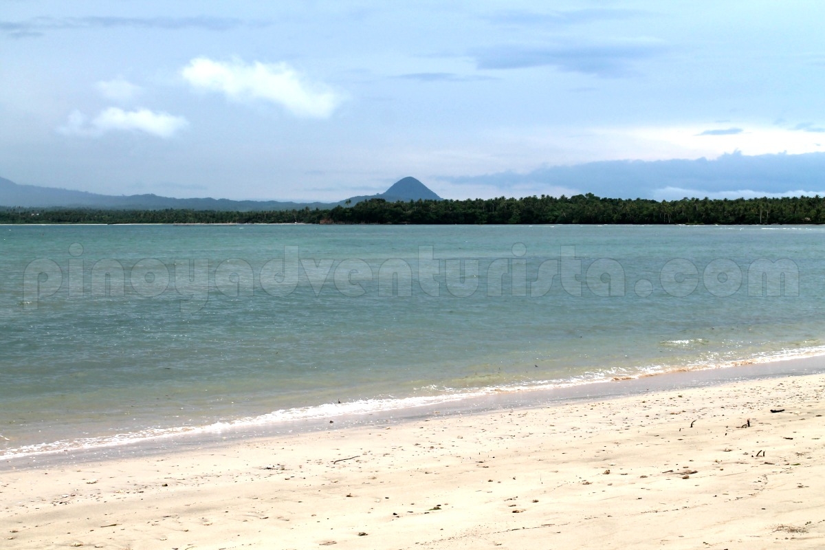 Camarines Norte - Mercedes Fish Port, Cayucyucan Beach, Catandunganon ...