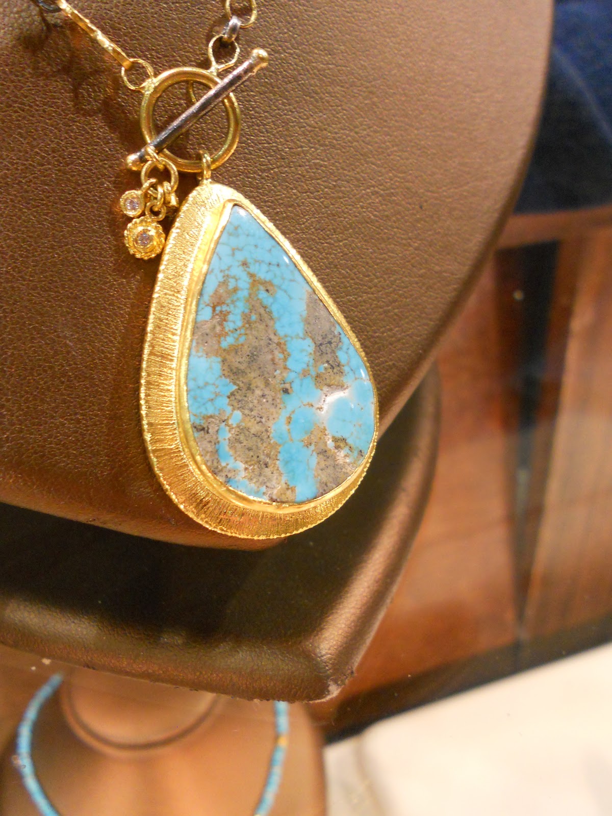 Crystal Cattle: Turquoise and Texas - Turquoise Thursday