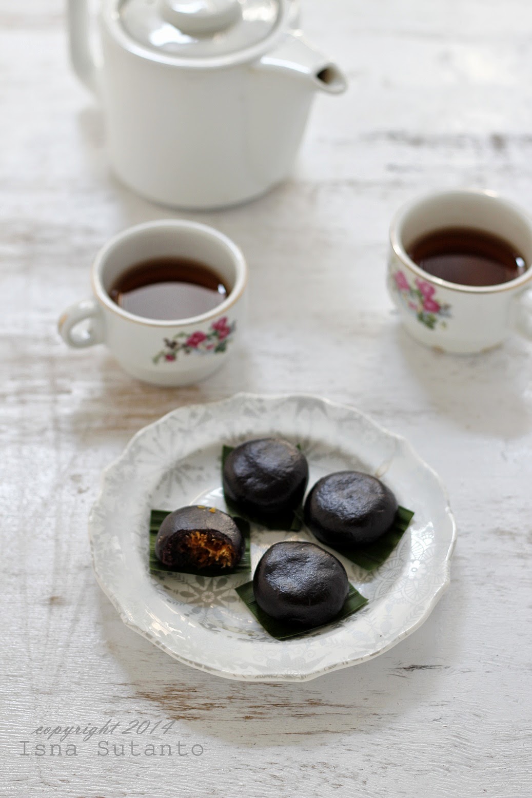 Coba-Coba Yuk.....: KUE BUGIS KETAN HITAM