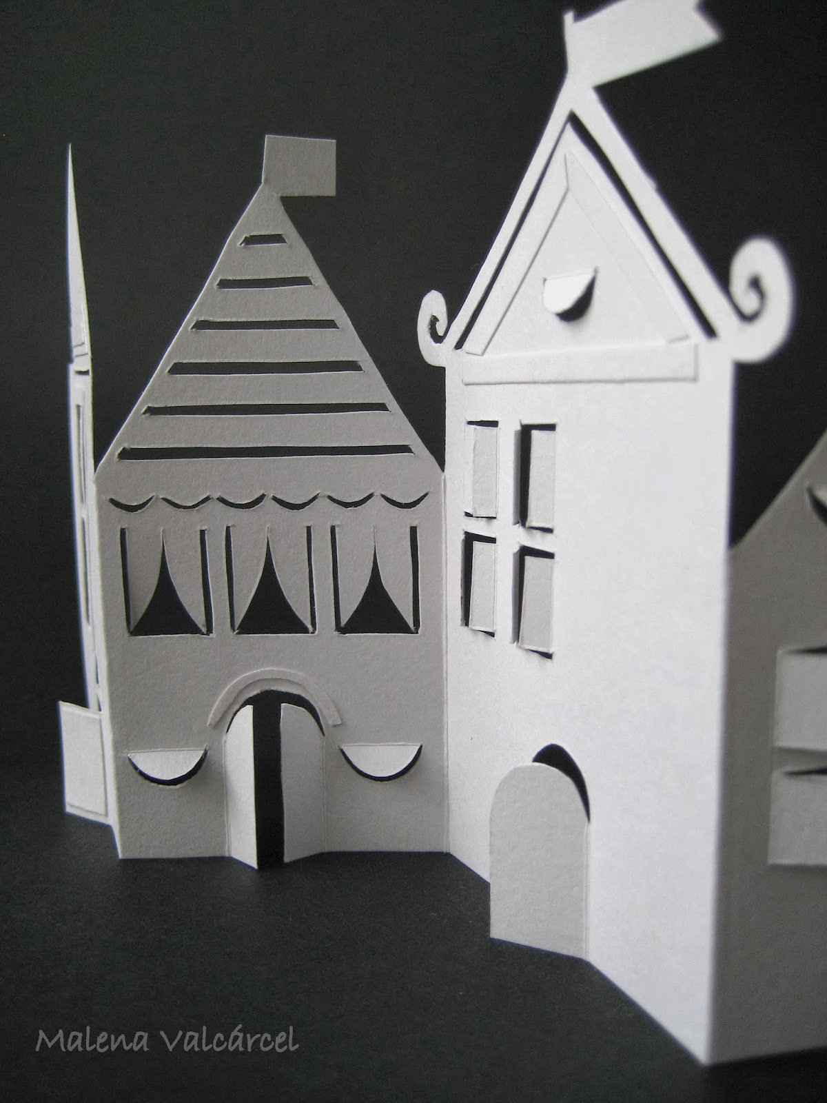 Malena Valcárcel original Art: Casitas de papel / Paper cut houses