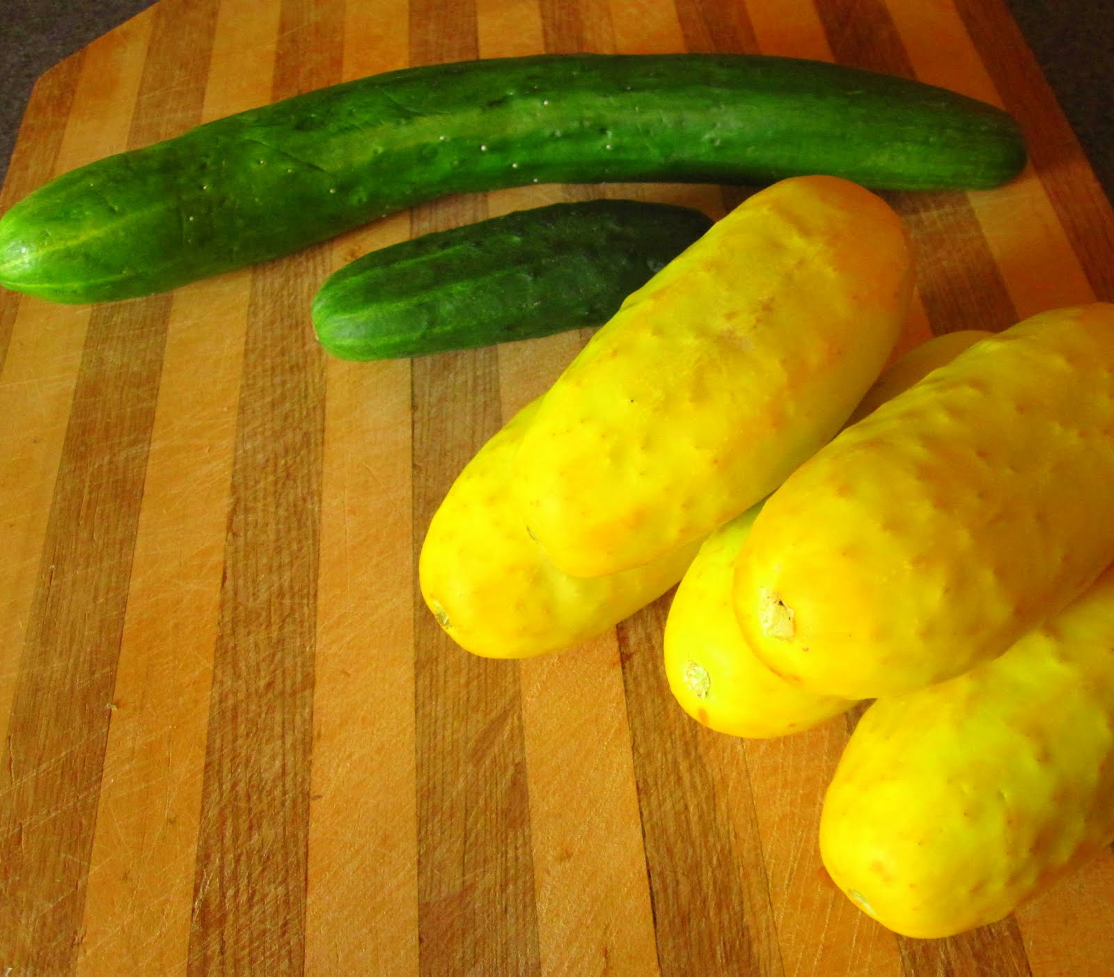 Delicious Lean: Cool Cukes: 7 Minute Summer in a Jar