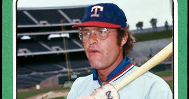 WHEN TOPPS HAD (BASE)BALLS!: MISSING IN ACTION- 1975 DUKE SIMS