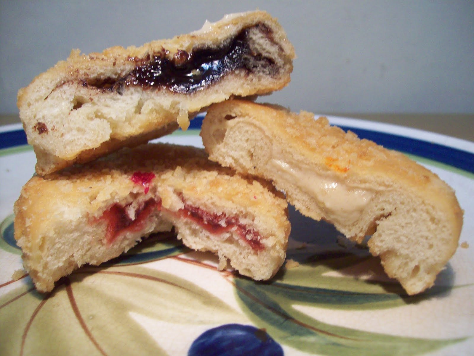 When My Tummy Growls: Ministop's Sweet Kariman