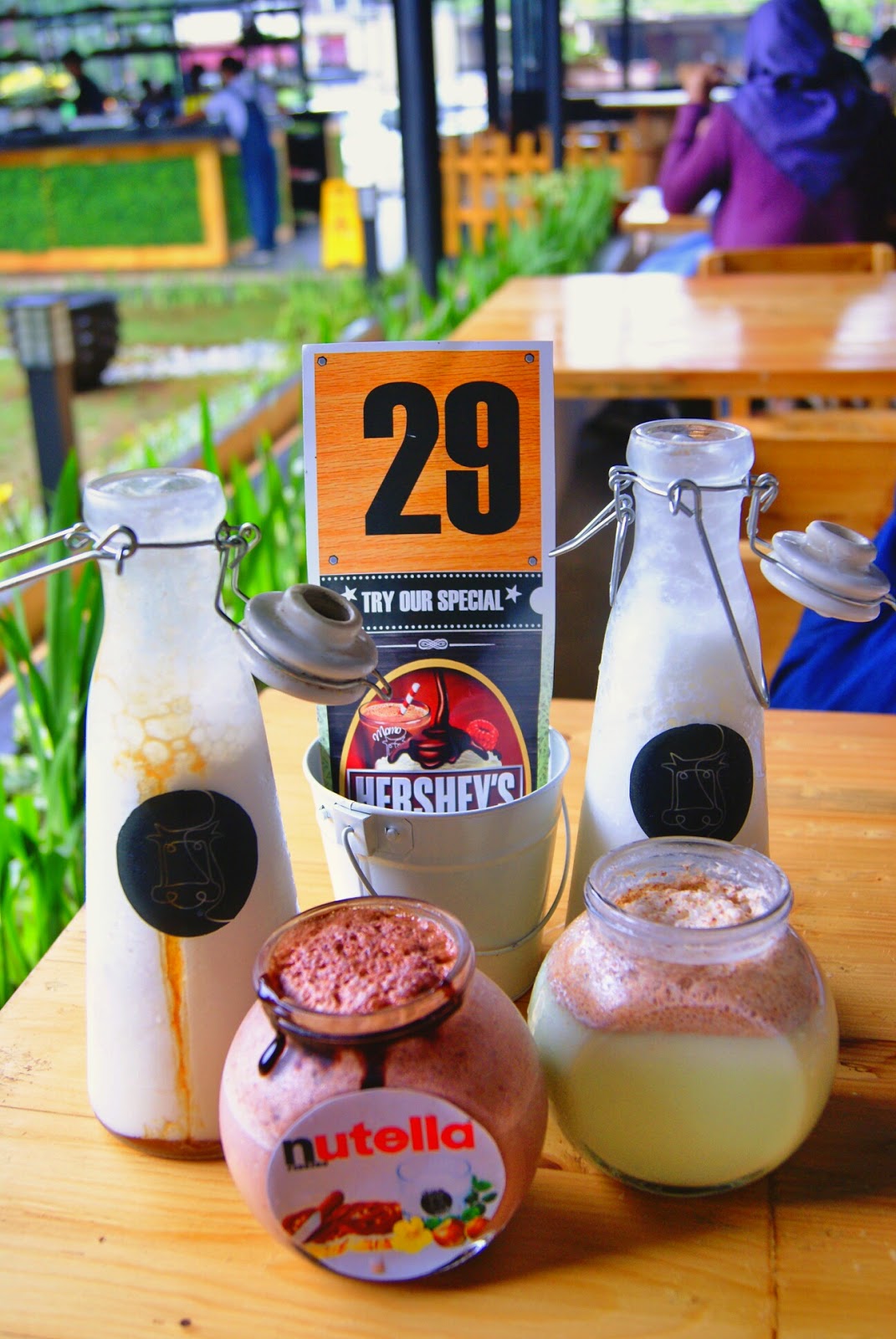 The Liviosta Signature: MOMOMILK BARN, Bogor