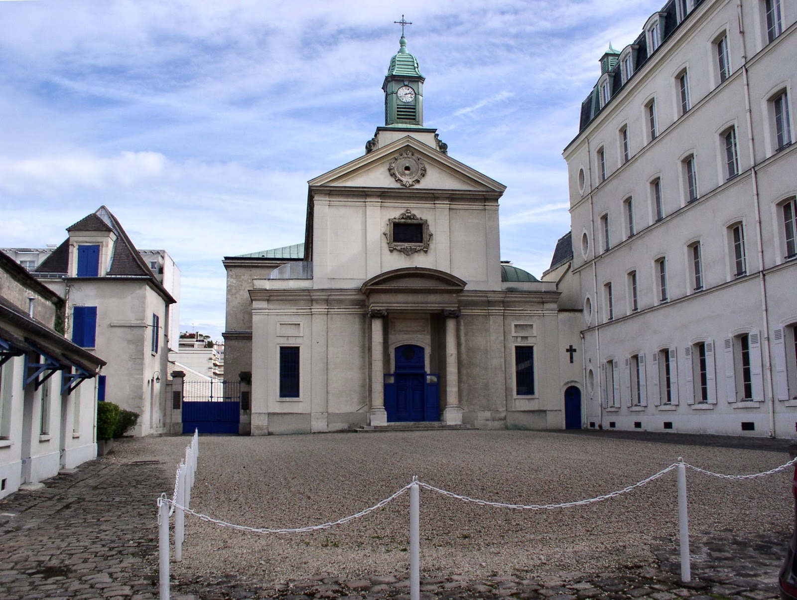 From Paris with Love: Picpus Cemetery and the Reign of Terror